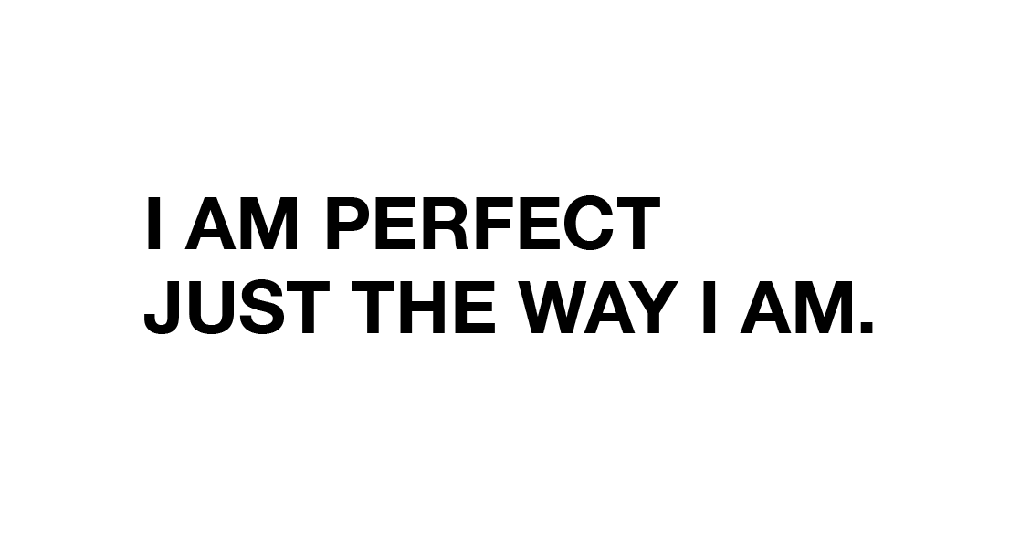 I am perfect sticker – mirrormerch